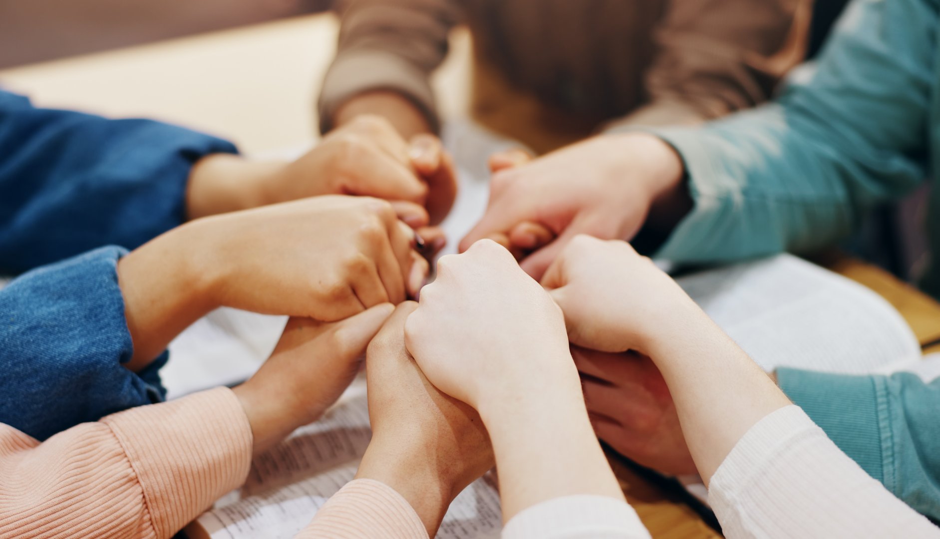 5 Ways Medi-Share Helps Christian Families Save on Health Care Costs