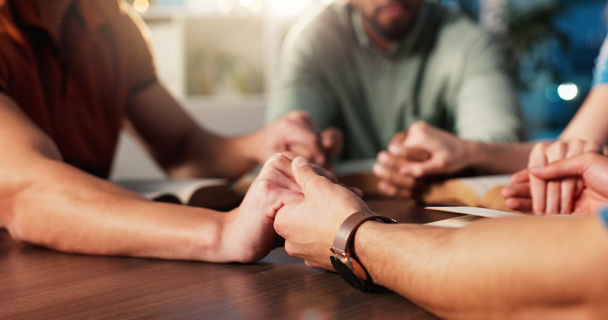 How to Cope with Loneliness During the Holidays: Top Tips to Survive ...